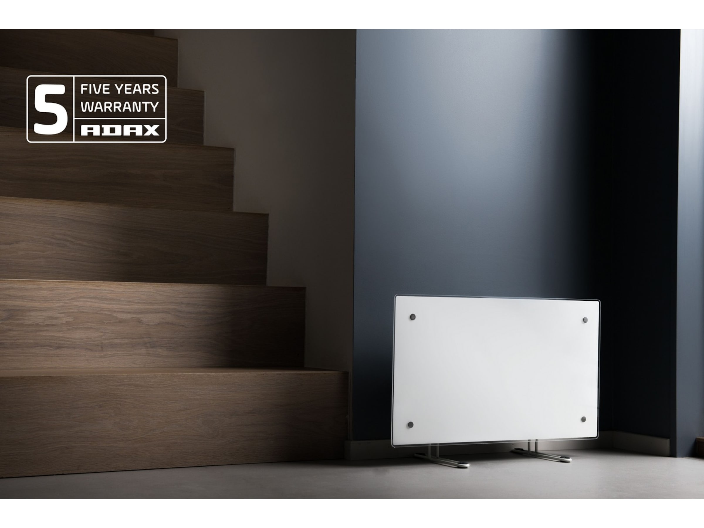 Adax Clea WiFi panelovn glass 1000W (hvit) - Panelovner | Komplett.no